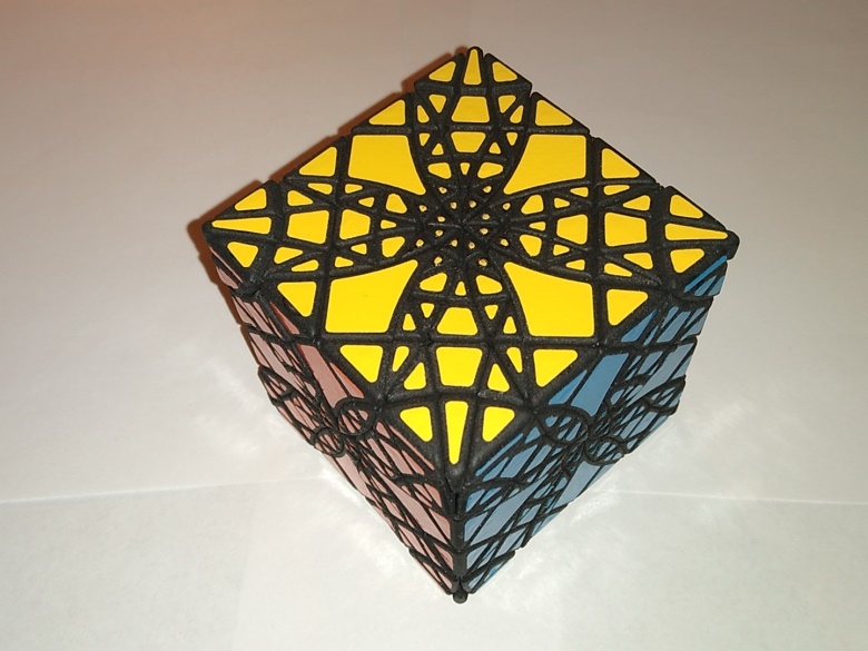 flower copter skewb core small | 3D Printing Shop | i.materialise