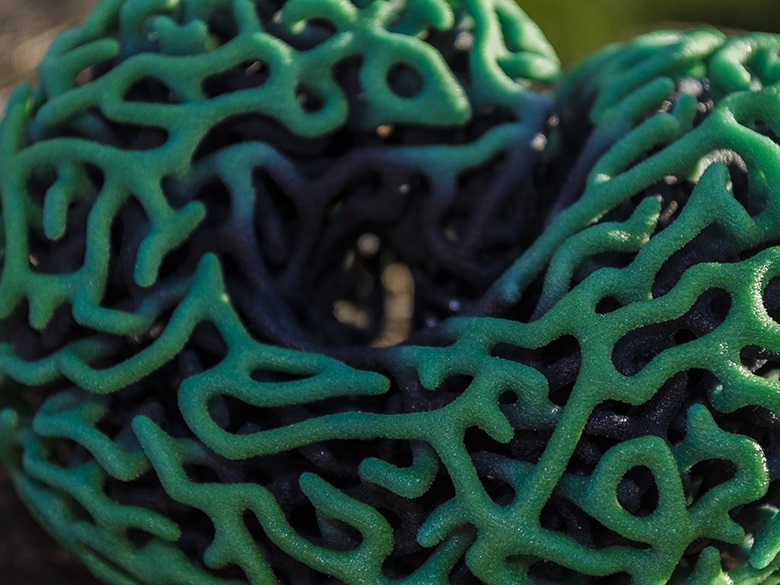 Kleins Reaction Diffusion 3D | 3D Printing Shop | i.materialise