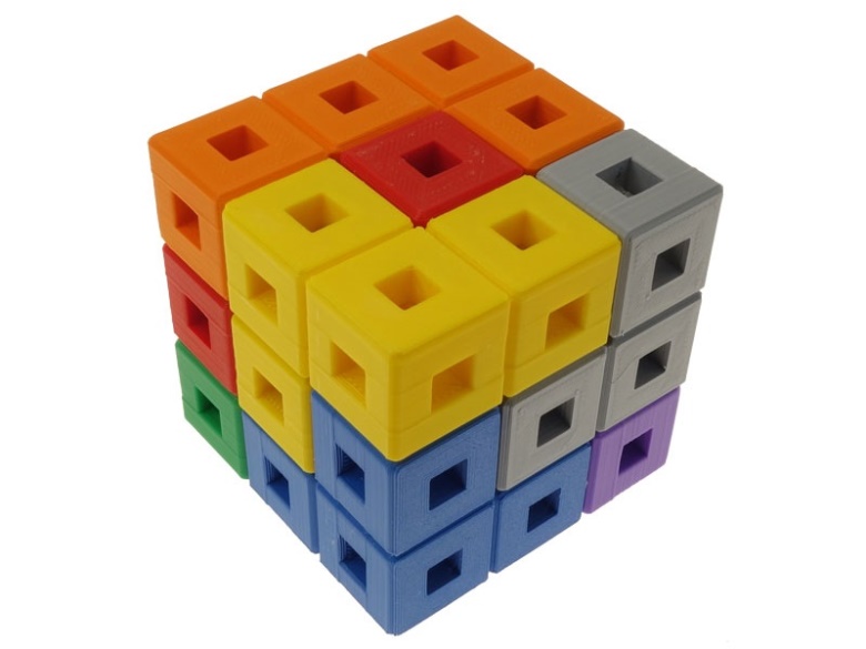 Pegged Soma | 3D Printing Shop | i.materialise