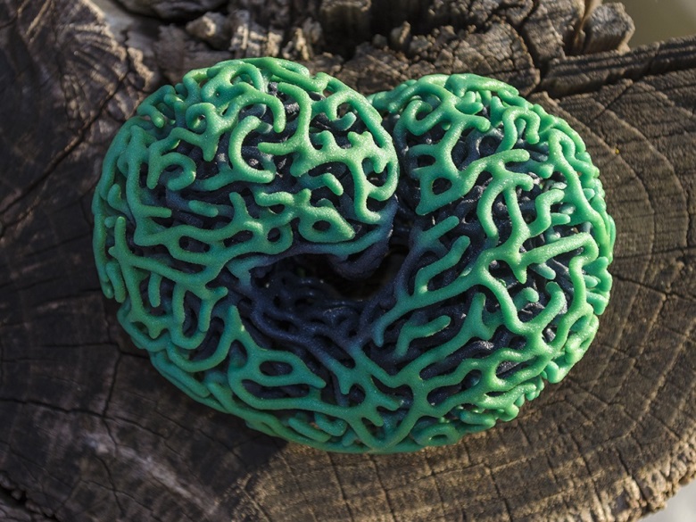 Kleins Reaction Diffusion 3D | 3D Printing Shop | i.materialise