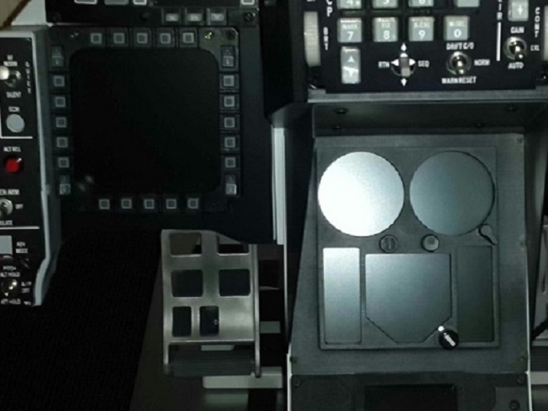 F16 "ViperWing" simpit Face Plate Centerpedestal | 3D Printing Shop | i ...