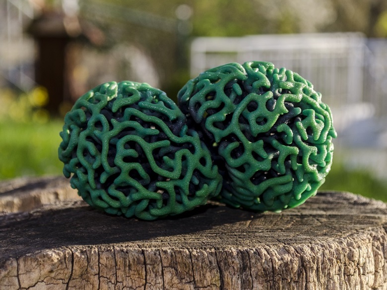 Kleins Reaction Diffusion 3D | 3D Printing Shop | i.materialise