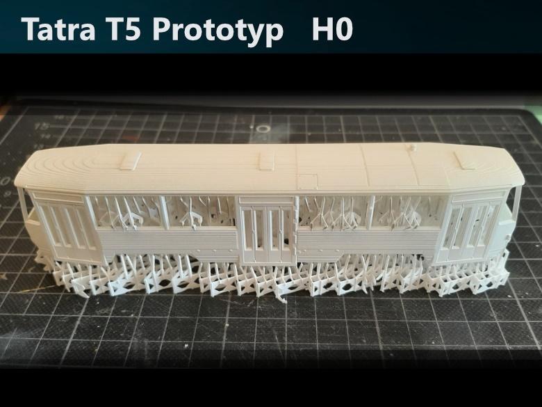 Tatra T5 prototyp H0 | 3D Printing Shop | i.materialise